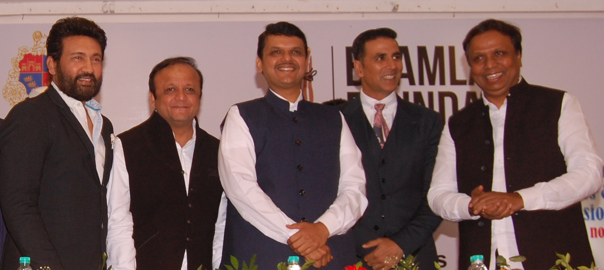 Hon CM Devendra Fadnavis, Akshay Kumar, Asif Bhamla, Ashish Shelar ...