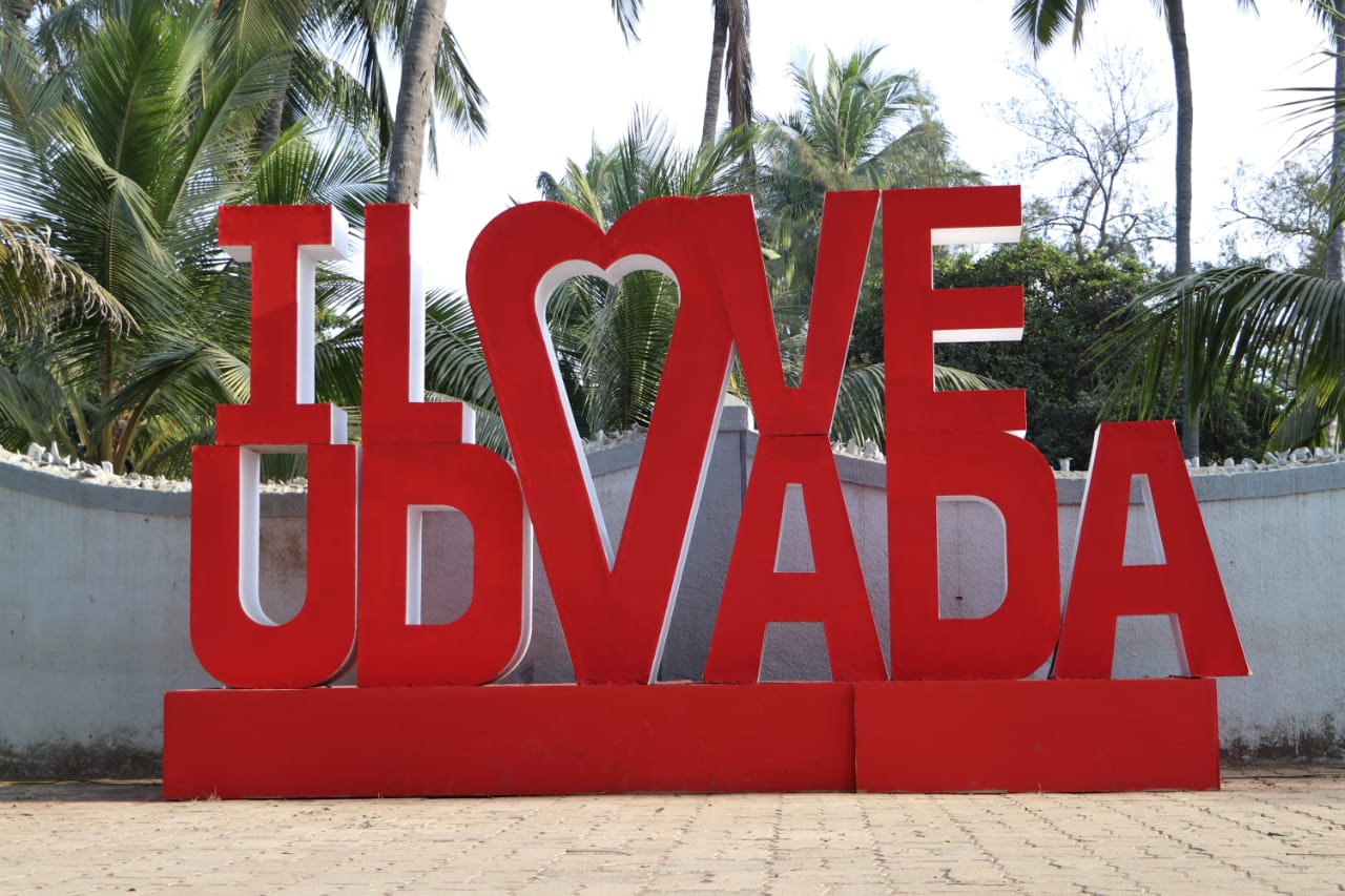 India’s biggest Parsi culture festival begins: The Iranshah Udvada ...