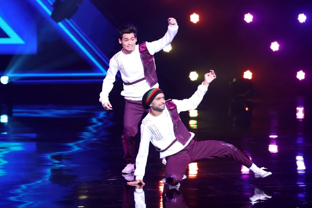 Contestant Subhranil Paul pays tribute to the original disco dancer ...