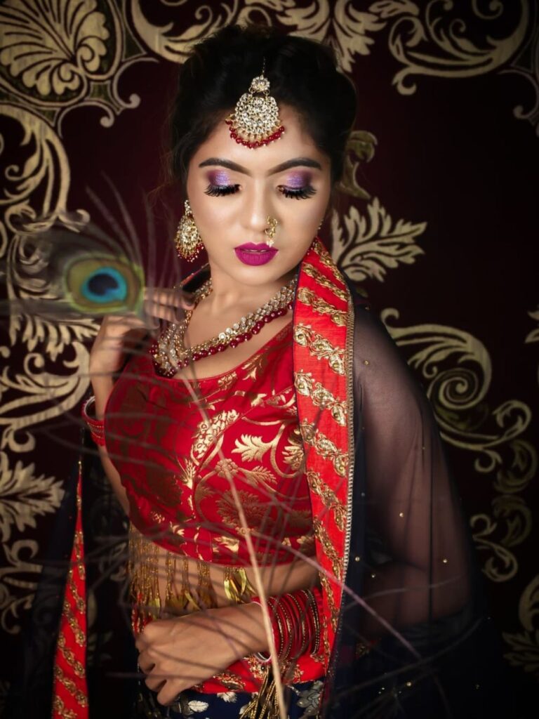 After Mulakaatein, Sensational Neha Sharad Shah has signed another ...