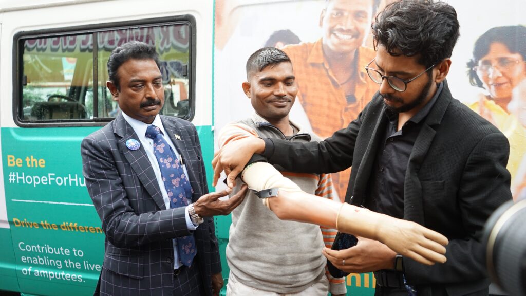 Dr Agarwals Eye Hospital, Mumbai sponsors ‘LIMBS ON WHEELS’, a ...