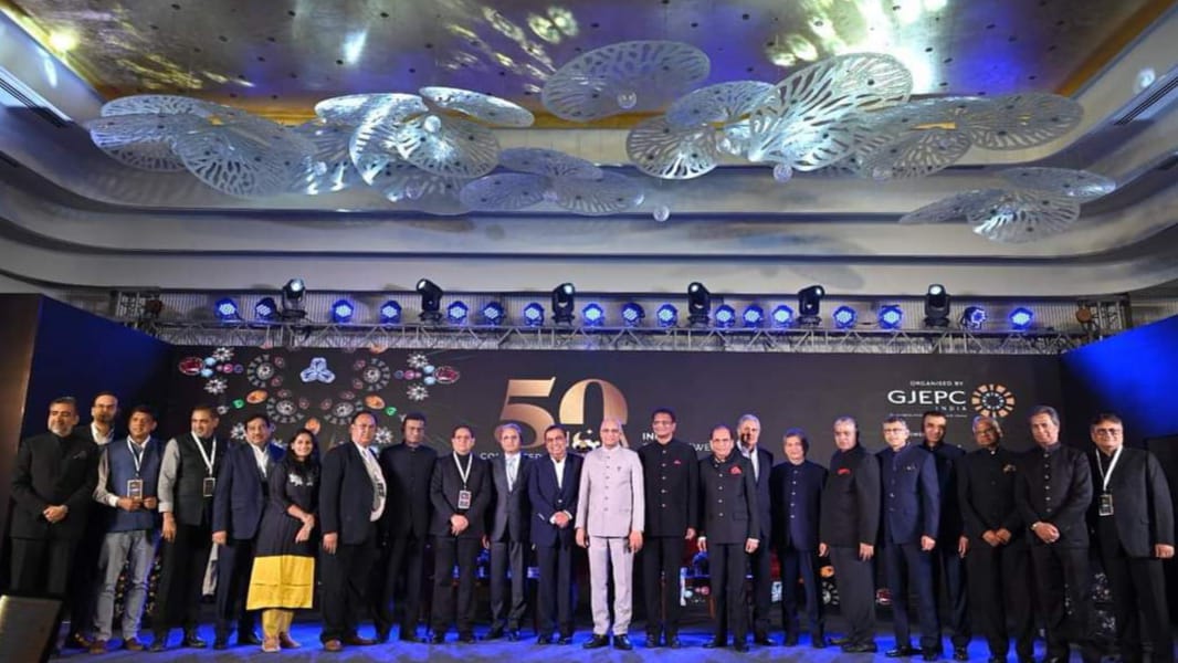 GJEPC presents 50th India Gem & Jewellery Awards (IGJA) to the ...