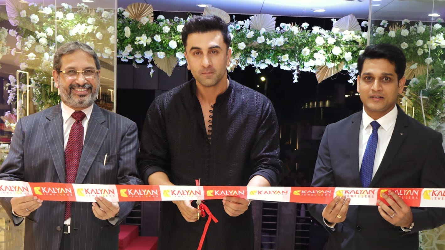 Bollywood Star Icon Ranbir Kapoor Inaugurates Revamped Kalyan Jewellers ...